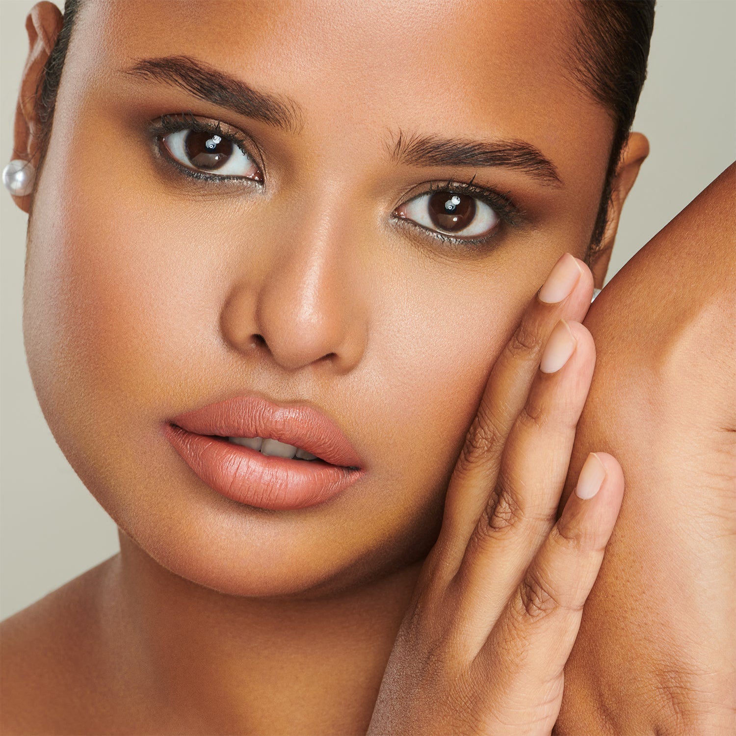 Makeup For Caramel Skin | Saubhaya Makeup